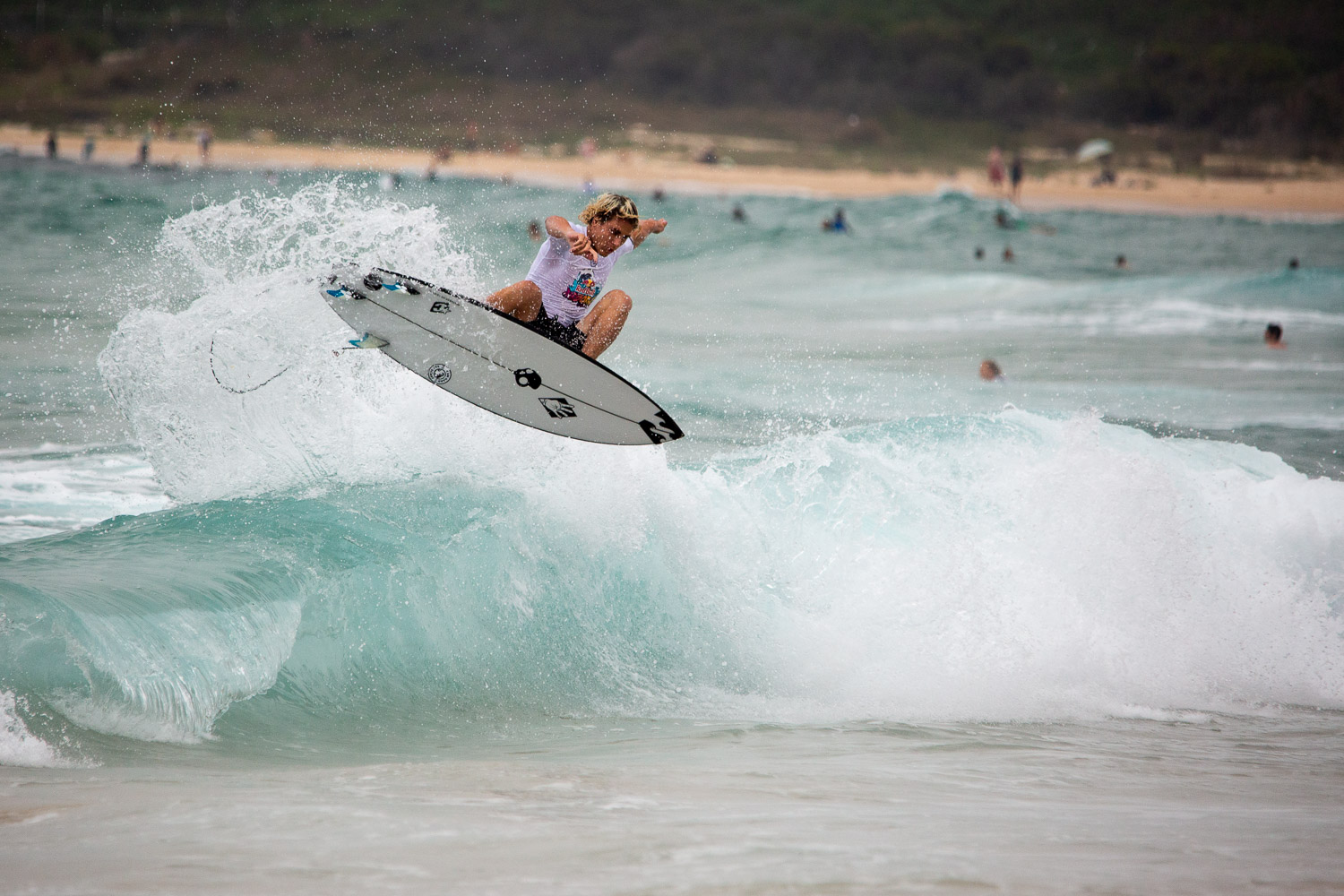 Red Bull Surf Wallpaper